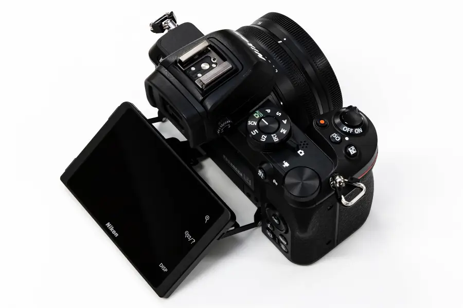 尼康Z50深度评测：重新定义紧凑型无反相机标准